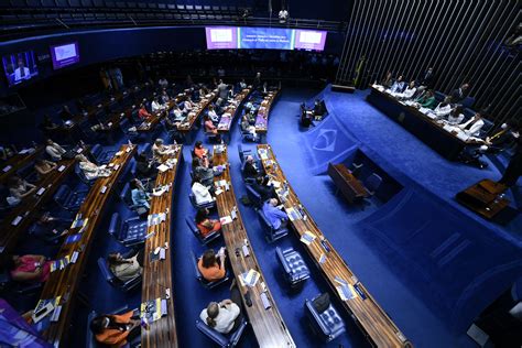 PEC da Transição deve cair de 4 para 2 anos mas manter valor