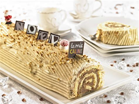 Buche De Noel Au Chocolat Creme Au Beurre At Gateau