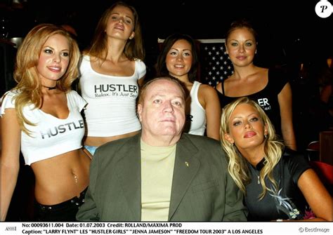 Larry Flynt Jenna Jameson En Bas Droite Et Les Hustler Girls Los