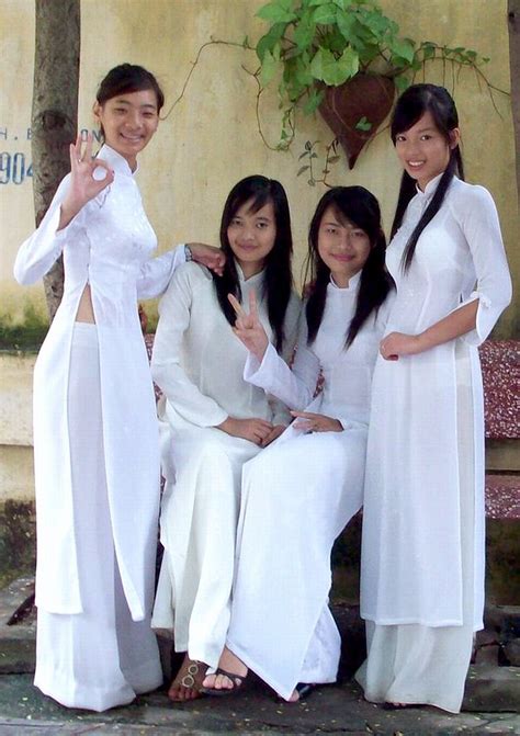 半透明なベトナムの民族衣装アオザイを着ている女性画像45 ぴんくなでしこエロい素人画像まとめ