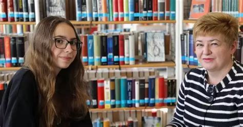 Jugendreporter berichten Eine Bibliothekarin kümmert sich nicht nur um