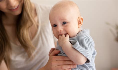 Is It Okay For Your Baby To Suck Their Thumb Lovevery
