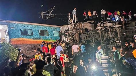 Accidente Ferroviario En India Deja Al Menos 233 Muertos Y Cientos De