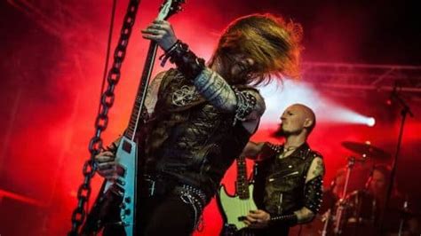 15 Best Metal Bands Of All Time Singersroom