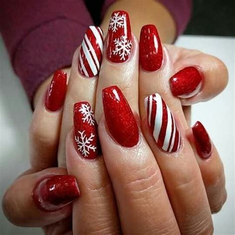 25 Christmas Nails For This Season Reny Styles