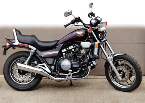 Retrospective Honda Vf C V Magna Rider Magazine