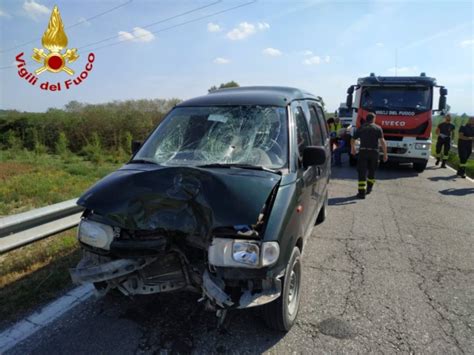 Tragico Incidente Stradale A Castelnuovo Bocca DAdda Addio Ad Armando