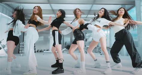 Hybes New Girl Group Le Sserafim Debuts With Album And Title Track