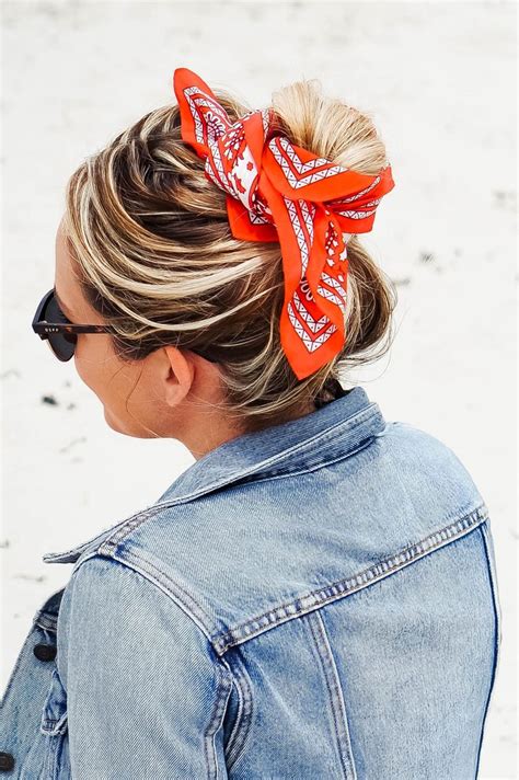 How To Wear A Bandana Scarf In Your Hair Red White Denim Bandana