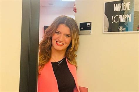 Marlène Schiappa Secretária de Estado francesa posa para a Playboy e