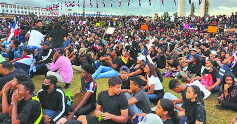 Históricas protestas en República Dominicana tras fallidos comicios