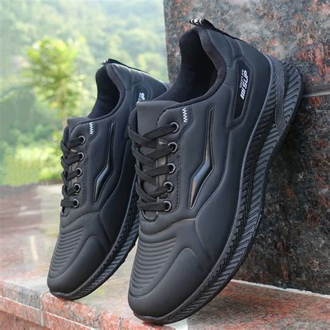 Wiosna Jesie Trampki Sk Rzane Wodoodporne Sportowe Buty M Skie Buty Na