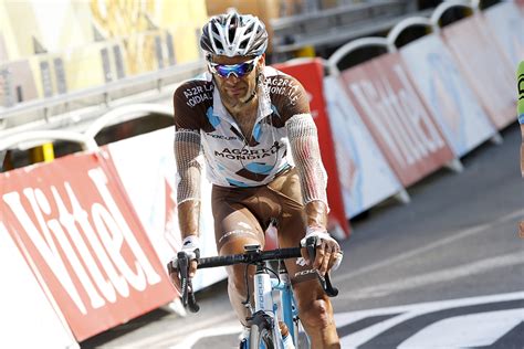 Péraud to continue in Tour de France despite crash Cyclingnews