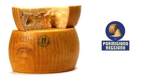 Formaggi Tipici Italiani Parmigiano Reggiano Dop
