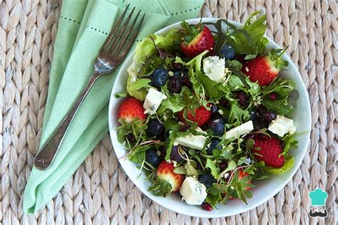 Ensalada Verde Con Frutos Rojos F Cil