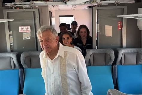 Sube AMLO al primer vagón de Tren Maya es histórico dice El Sur