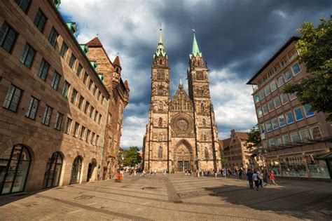 Lorenzkirche Norimberk Cestujlevne