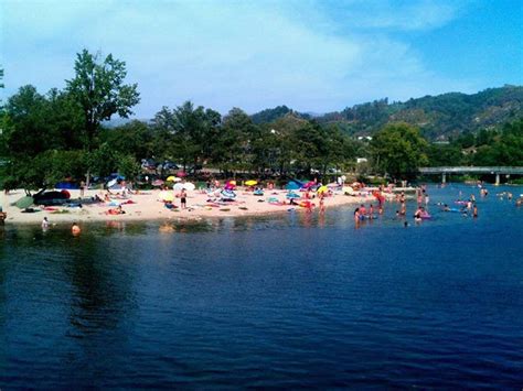 Arcos De Valdevez Boa Tarde Novamente A Praia Fluvial Da Valeta