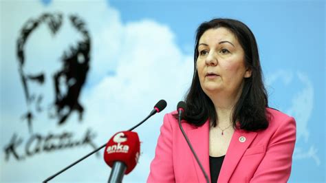 Lale Karabıyık kimdir kaç yaşında nereli Yeni CHP MYK üyesi Lale