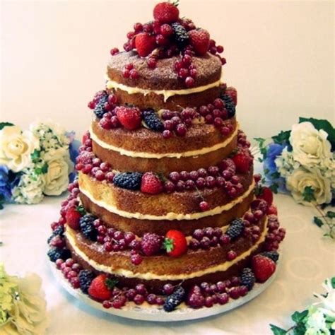 Bolos de aniversário Naked Cake