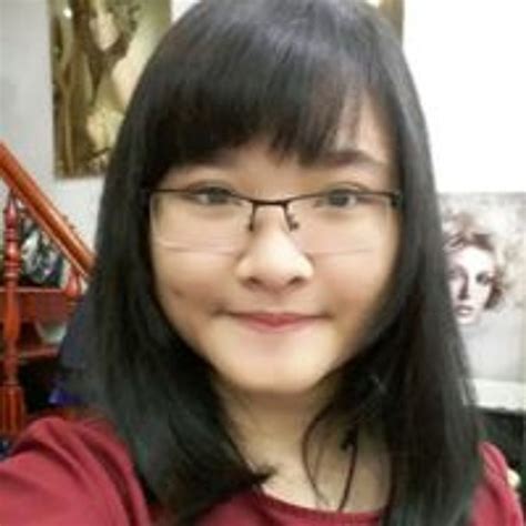 Stream Thùy Trang music Listen to songs albums playlists for free