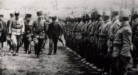 Türk milletinin şanlı tarihinin dönüm noktası 30 Ağustos