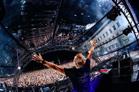 Armin Van Buuren Ferry Corsten Rank 1 And Ruben De Ronde Release ASOT