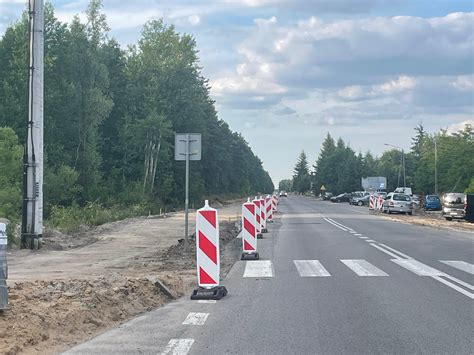 Powstaje ścieżka rowerowa do Nowej Dębowej Woli Rowerzyści i kierowcy
