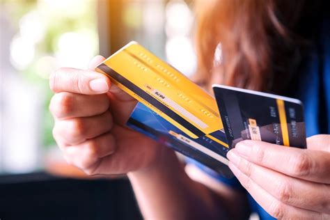 U S Credit Card Debt Reaches Record High In Nd Quarter