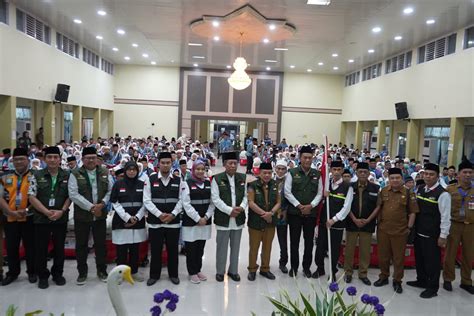 Al Haris Lepas 373 Jemaah Haji Kloter Kedua Embarkasi Antara Provinsi