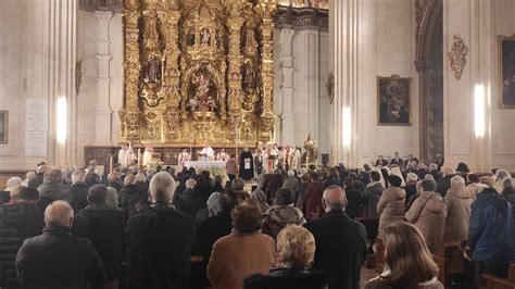 Eucarist A Por La Xxvii Jornada Mundial De La Vida Consagrada
