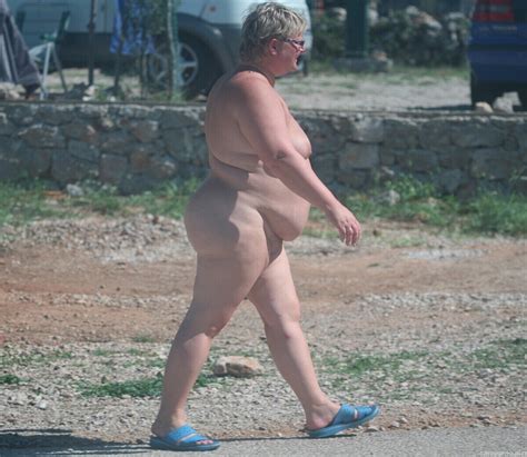 Omi Macht FKK Oma Porno Foto