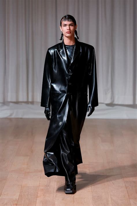 Avellano Ready To Wear Fall Winter 2023 Paris NOWFASHION