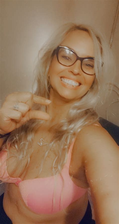 Oh You Call That A Dick Your Clit Actually Makes You A Woman Scrolller