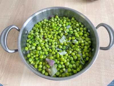 Petits pois à la française recette simple et délicieuse
