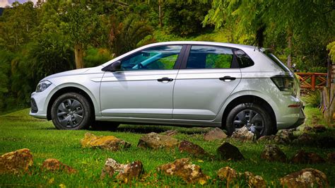 Volkswagen Polo Track 2023 preço equipamentos e como anda