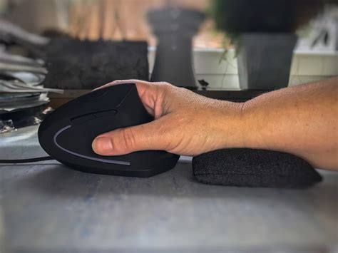 Pourquoi prendre une souris ergonomique Musée du Jeu Vidéo
