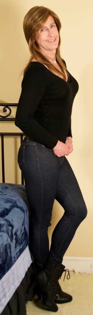 Girly Curves Kira Sydney Flickr