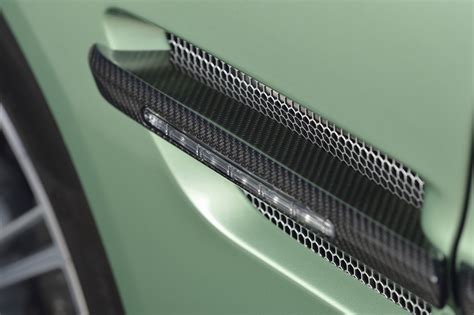 2014 ASTON MARTIN VANQUISH VOLANTE APPLETREE GREEN Fabricante ASTON