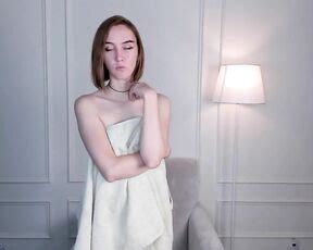 Alinahugs Video Chaturbate Graceful Shoulders Record Webcast Archive