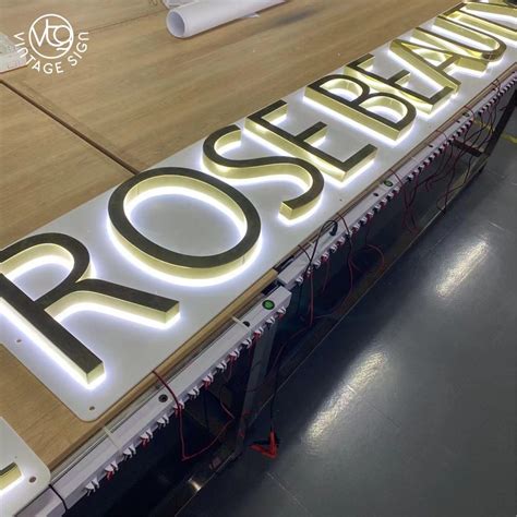 Custom 3D Lighted Signs Backlit LED Letter Light Logo Sign China