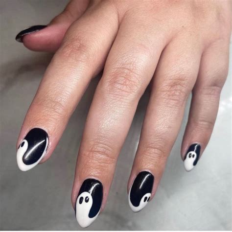42 Best Halloween Nail Ideas In 2022 White Swoop Ghost Black Nails I