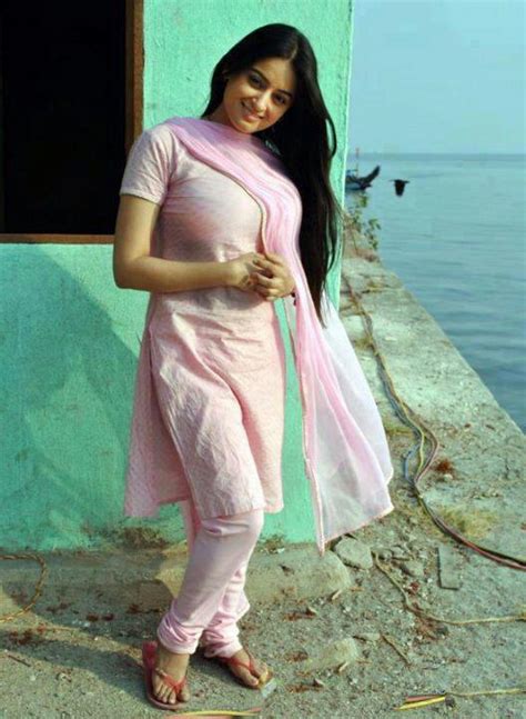 30 Images Big Boob Desi Girls L Pakistani Big Boob Hot Desi Girls Pictures Free Download