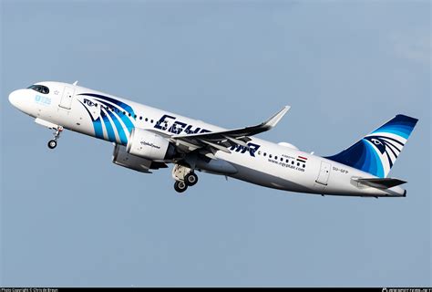 SU GFP EgyptAir Airbus A320 251N Photo By Chris De Breun ID 1253119