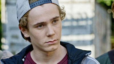 Skam S03E10 Minute By Minute Summary Season 3 Episode 10 Guide