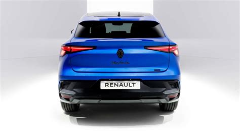 Presentacion Del Potente Renault Rafale Coupe SUV 2024 Con Sus 300