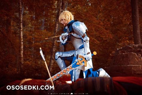 Fate Prototype King Arthur Saber Naked Cosplay Asian 13 Photos