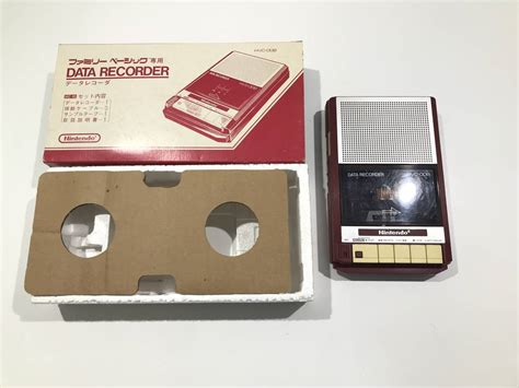 やや傷や汚れありファミリーベーシック V3 FAMILY BASIC V3 HVC VT おもちゃ屋さんの倉庫整理品 任天堂 ファミリー