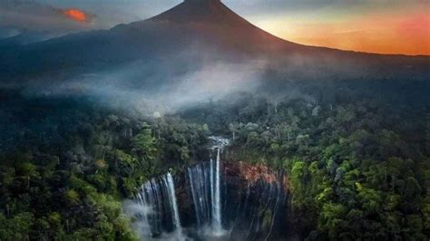 5 Rekomendasi Wisata Alam Di Lumajang Yang Cocok Menemanimu Di Waktu