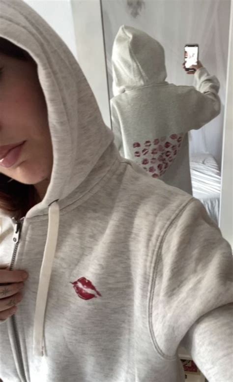 Sudadera de besos Самодельные футболки